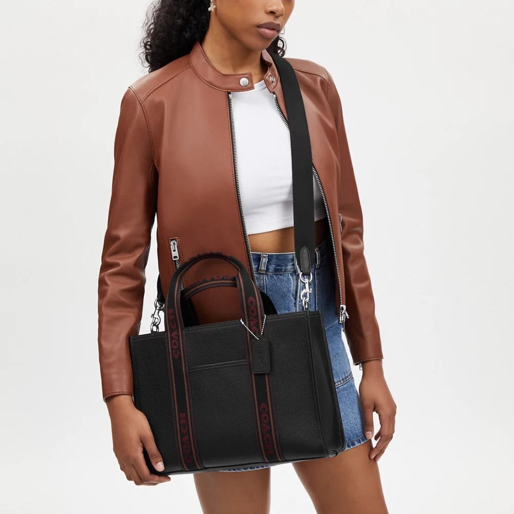🖤 COACH Smith Tote Bag in Black Multi – The Everyday Luxury You Deserv